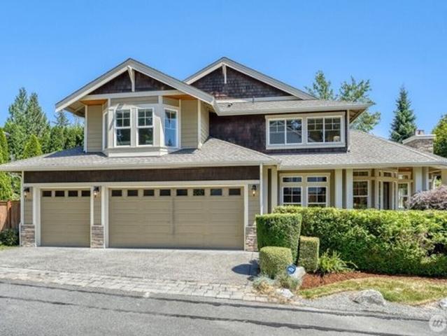 13042 NE 8th St, Bellevue, WA 98005