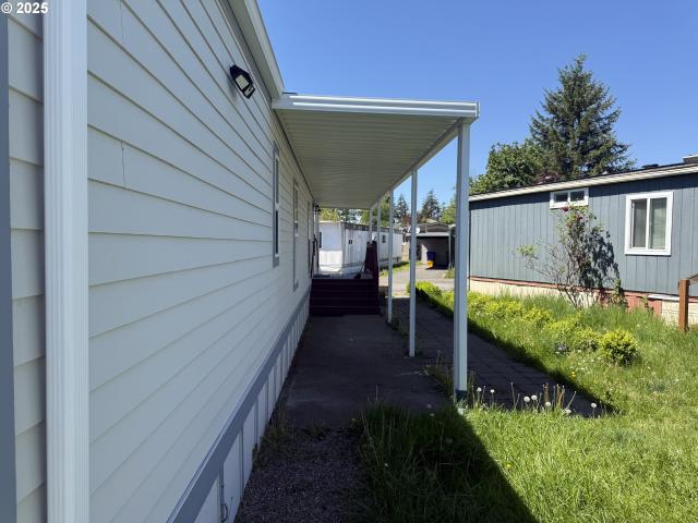 13045 SE Stark St, Unit 124, Portland, OR 97233 | MLS #549923