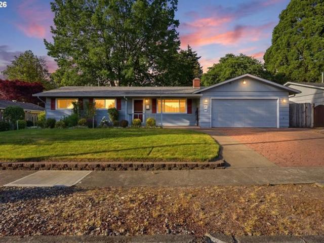 13045 SW Castlewood St, Beaverton, OR 97005