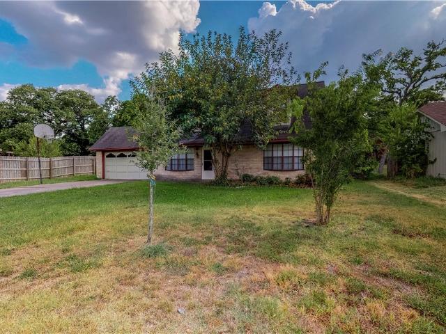 1304 Merry Oaks Drive