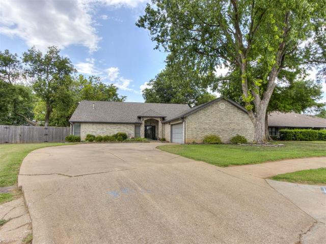 1304 NE 19th Place