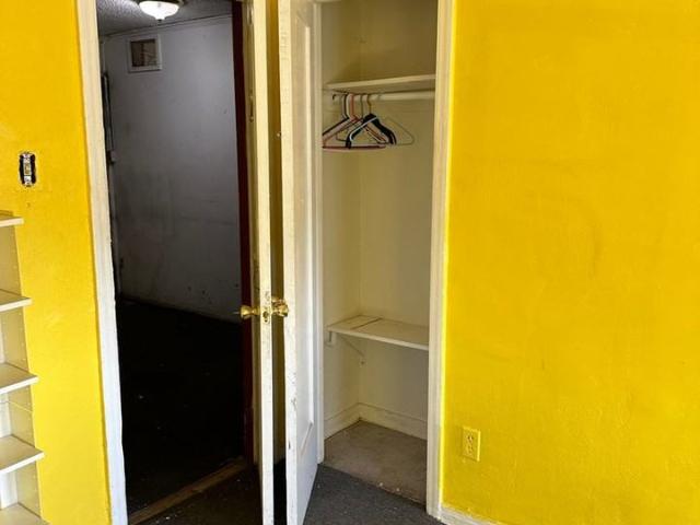 1304 Amalia, Efficiency style units Studio Apartment for Rent at 1304 Amalia Ave, East Los Angeles, CA 90022 East Los Angeles