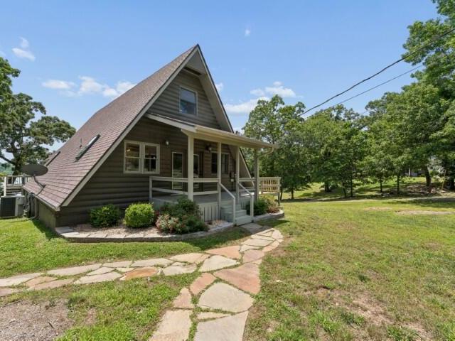 1304 Breezy Point Lane