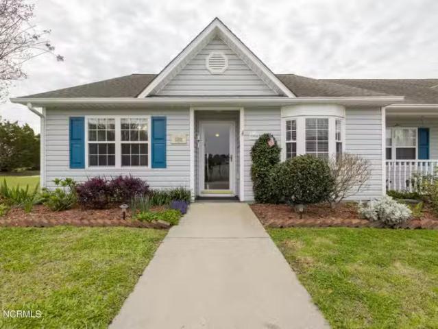1304 COURTYARD E, BEAUFORT, NC 28516 Condo/Townhome For Sale.
