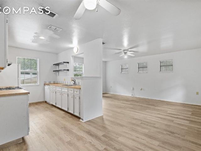 1304 Delano St B, Austin, TX