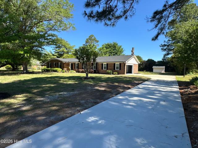 1304 Dogwood Lane