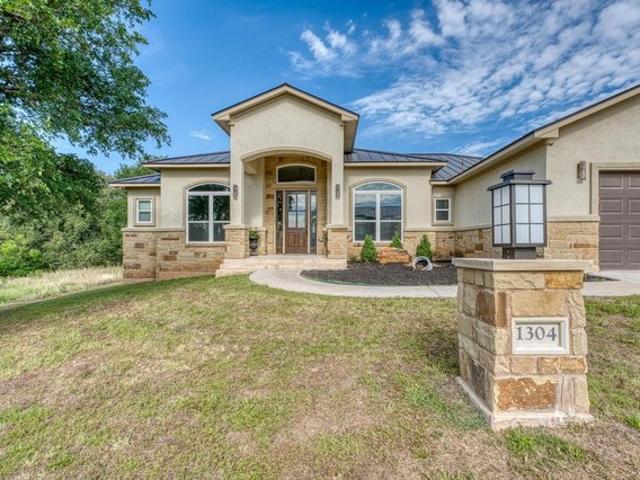 1304 Fault Line Dr, Horseshoe Bay, TX 78657