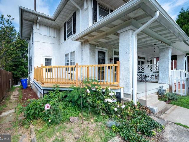 1304 Hampden Boulevard