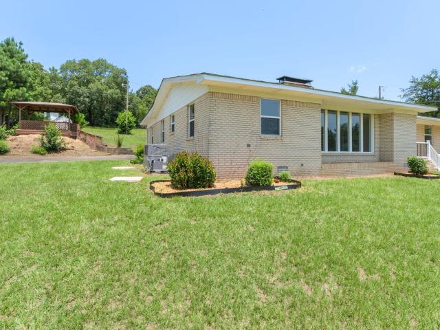 1304 Holmes Road