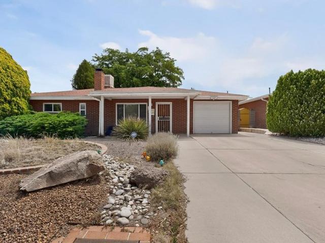 1304 Indiana St NE, Albuquerque, NM 87110