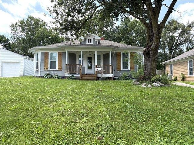 1304 Jackson St, Chillicothe, MO 64601