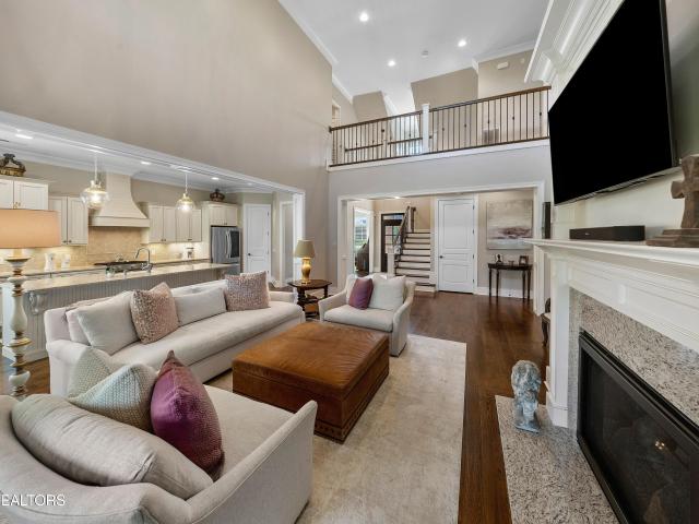 1304 Legacy Cove Way