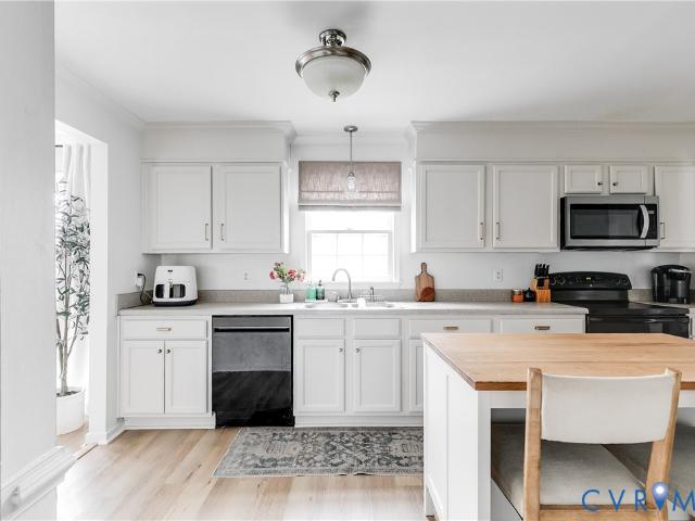 1304 Logan Trace Court