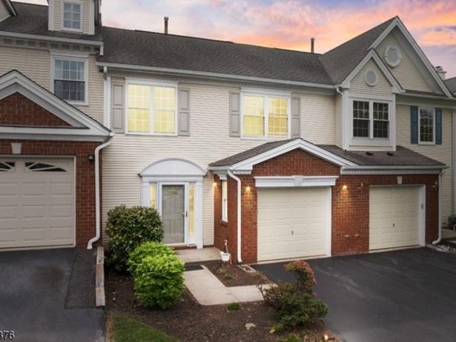1304 Palley Ct, Bridgewater Twp, NJ 08807