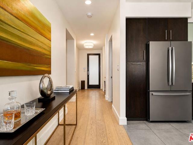 1304 Roxbury Drive 202