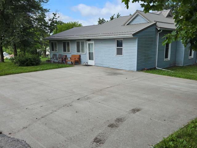 1304 SE Poplar Street