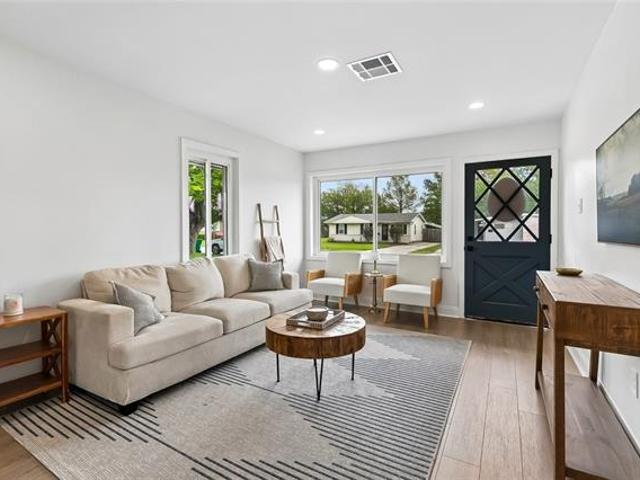 1304 Trudeau Dr, Metairie, LA 70003 | MLS #2550 | Compass