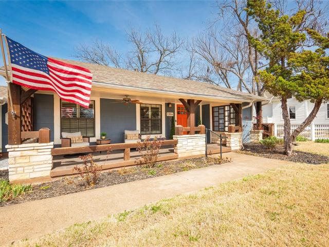 1304 W Hunt St, McKinney, TX 75069 | MLS #21190