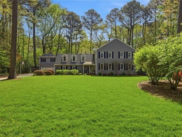 1304 Watersedge Dr, Virginia Beach, VA 23452