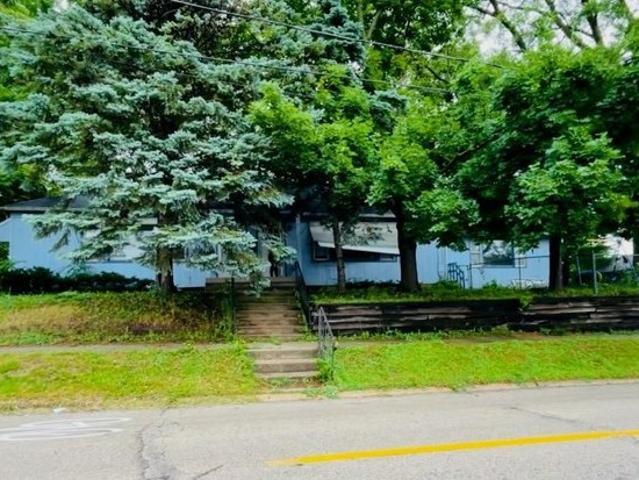 1304 130 th St, Rockford, IL 61104