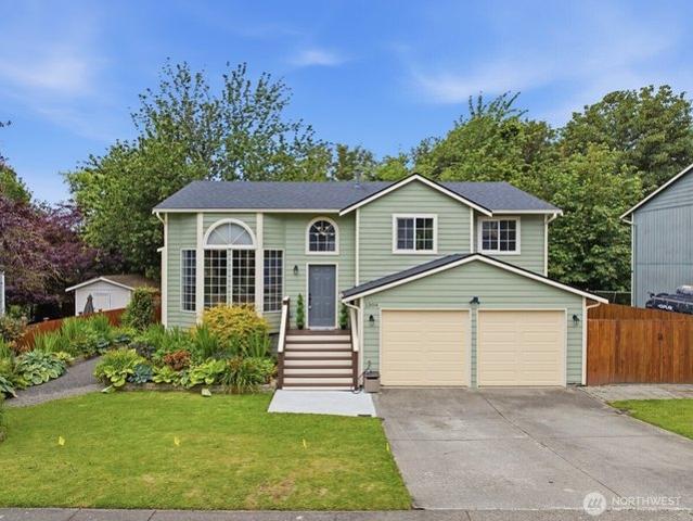 1304 85th Dr NE, Lake Stevens, WA 98258