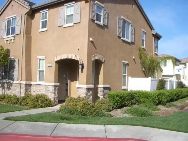 13050 Zenith Way, Moreno Valley, CA 92553
