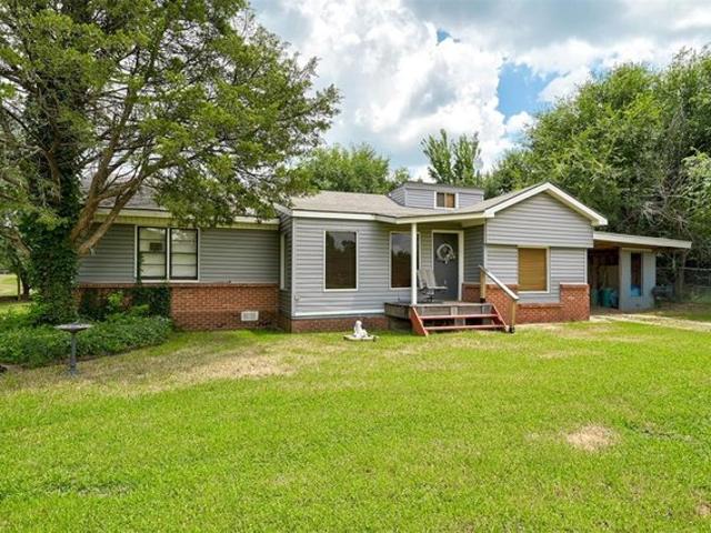 13050 S Pine St, Edmond, OK 73034