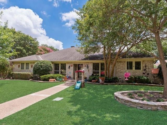 13052 Fall Manor Dr, Dallas, TX 75243