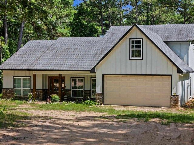 13054 County Road 2127 N, Henderson, TX 75652