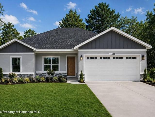 13059 Harris Hawk Rd, Weeki Wachee, FL 34614