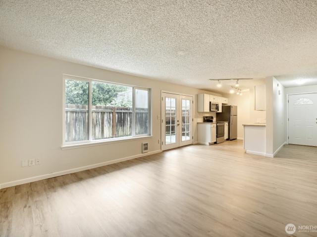 13059 Pacific Highway SW # C