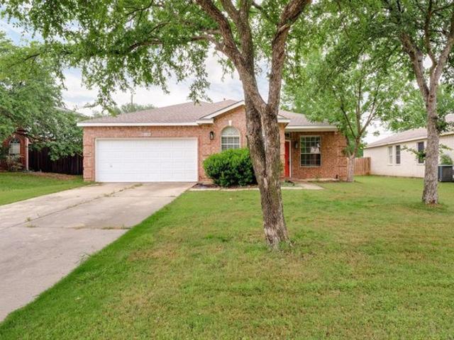 1305 Marble Cove Ln, Denton, TX 76210
