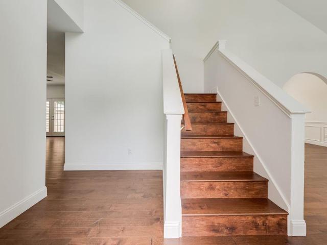 1305 Meadowbrook Drive