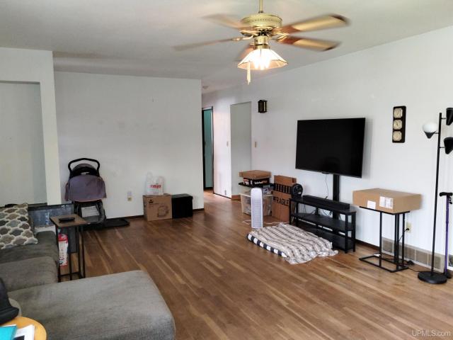 1305 Michigan Avenue