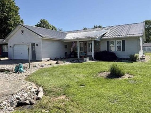 1305 N Court St, Sullivan, IN 47882