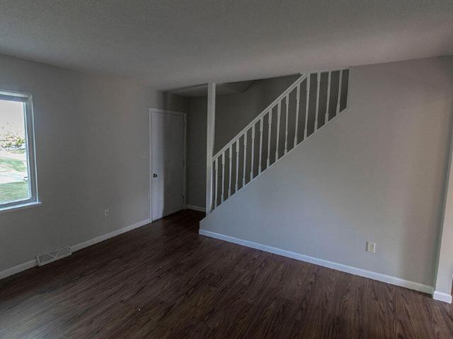 1305 n golf blvd b