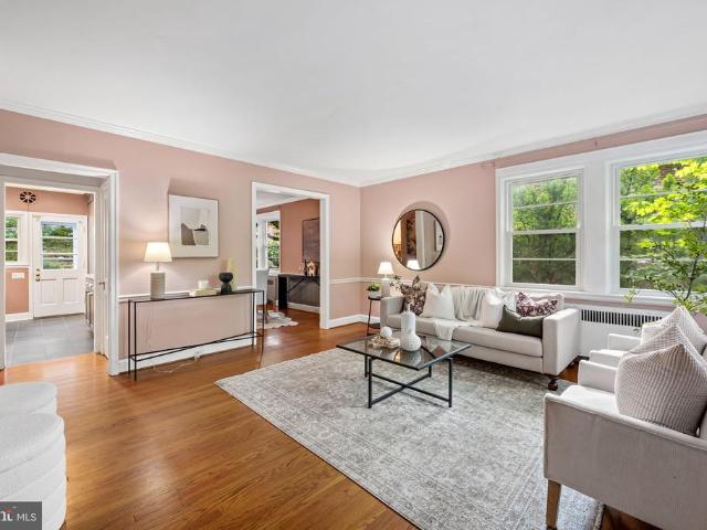 1305 Northview Road