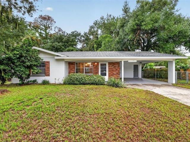 1305 Orange Ave, Tavares, FL 32778