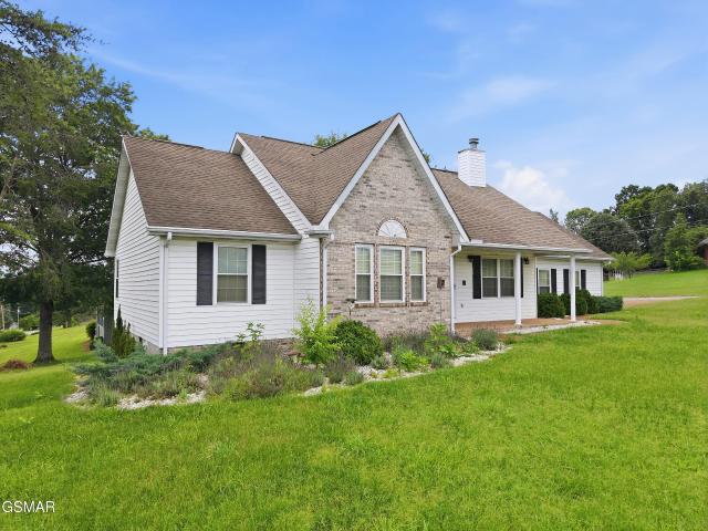 1305 Amber Lane