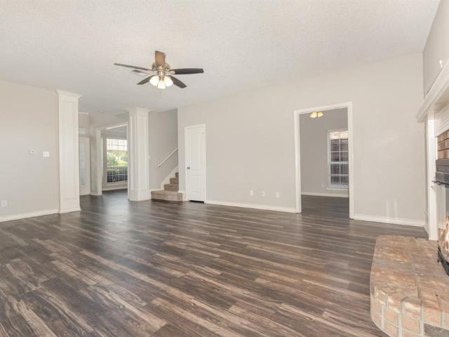 1305 Barclay Drive