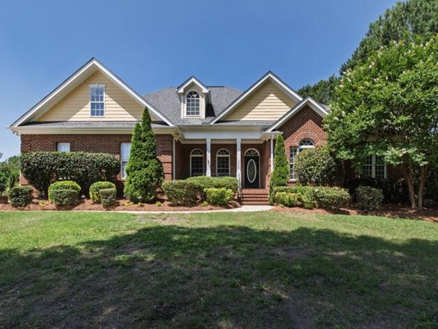 1305 Brookhill Dr, Clayton, NC 27520