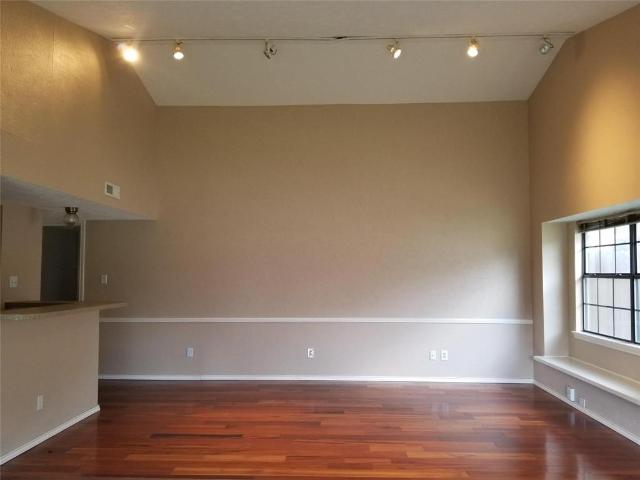 1305 Clearview Drive