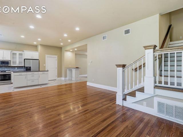1305 Cometa St, Austin, TX
