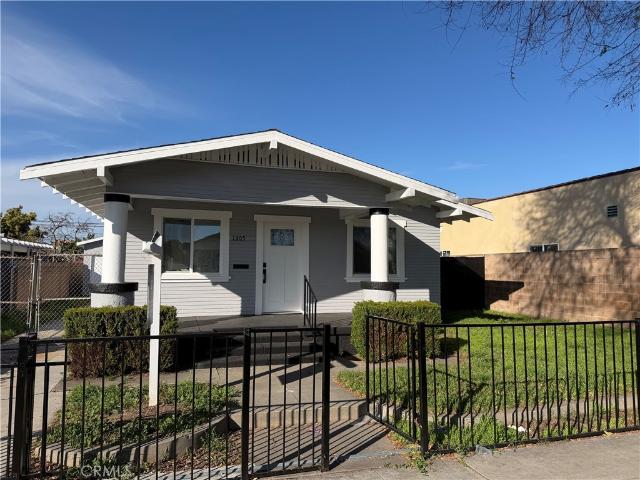 1305 E 17th St, Long Beach, CA 90813 | MLS #SB26004
