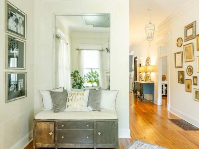 1305 Greenwood Ave