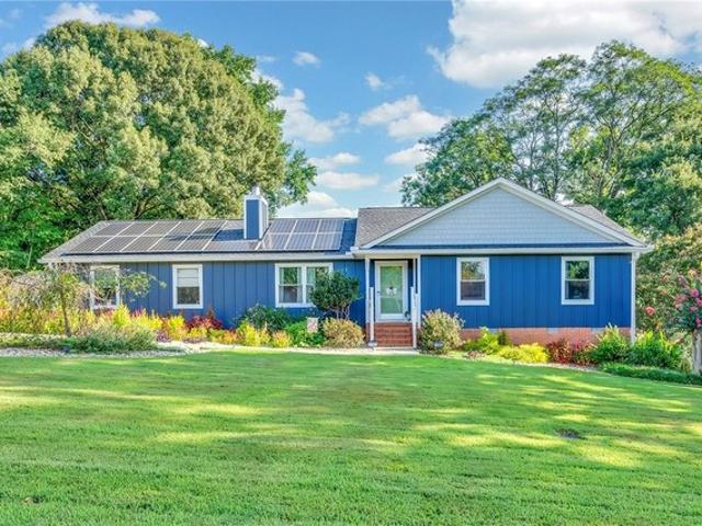 1305 Hanover Rd, Anderson, SC 29621