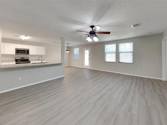 1305 Highcrest Drive