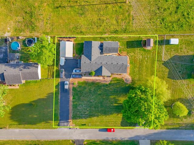 1305 Horseshoe Dr