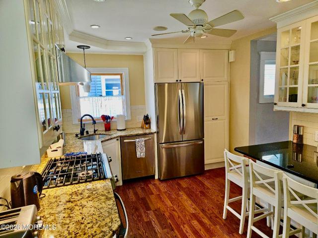 1305 Locust Drive