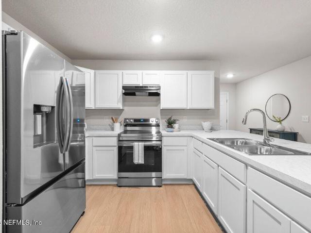 1305 Pangola Dr, Jacksonville, FL 32205 | MLS #2134 | Compass